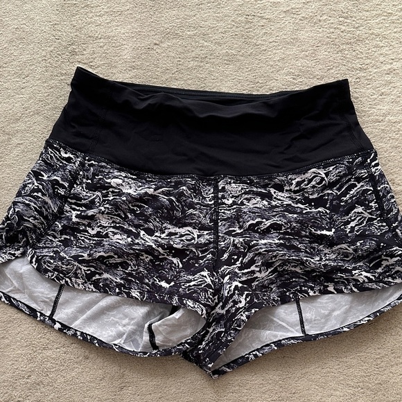 Shorts | Lululemon High Rise Speed Shorts Black And White Nani Wave ...